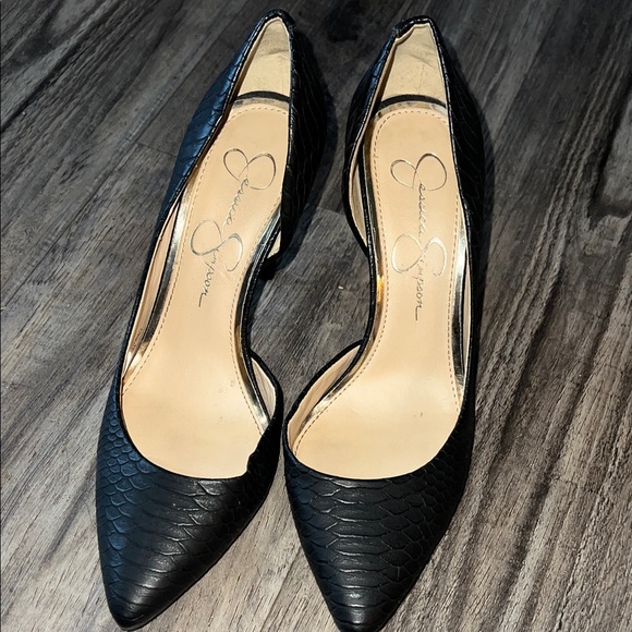 Jessica Simpson | Shoes | Jessica Simpson Black Embossed Heels | Poshmark